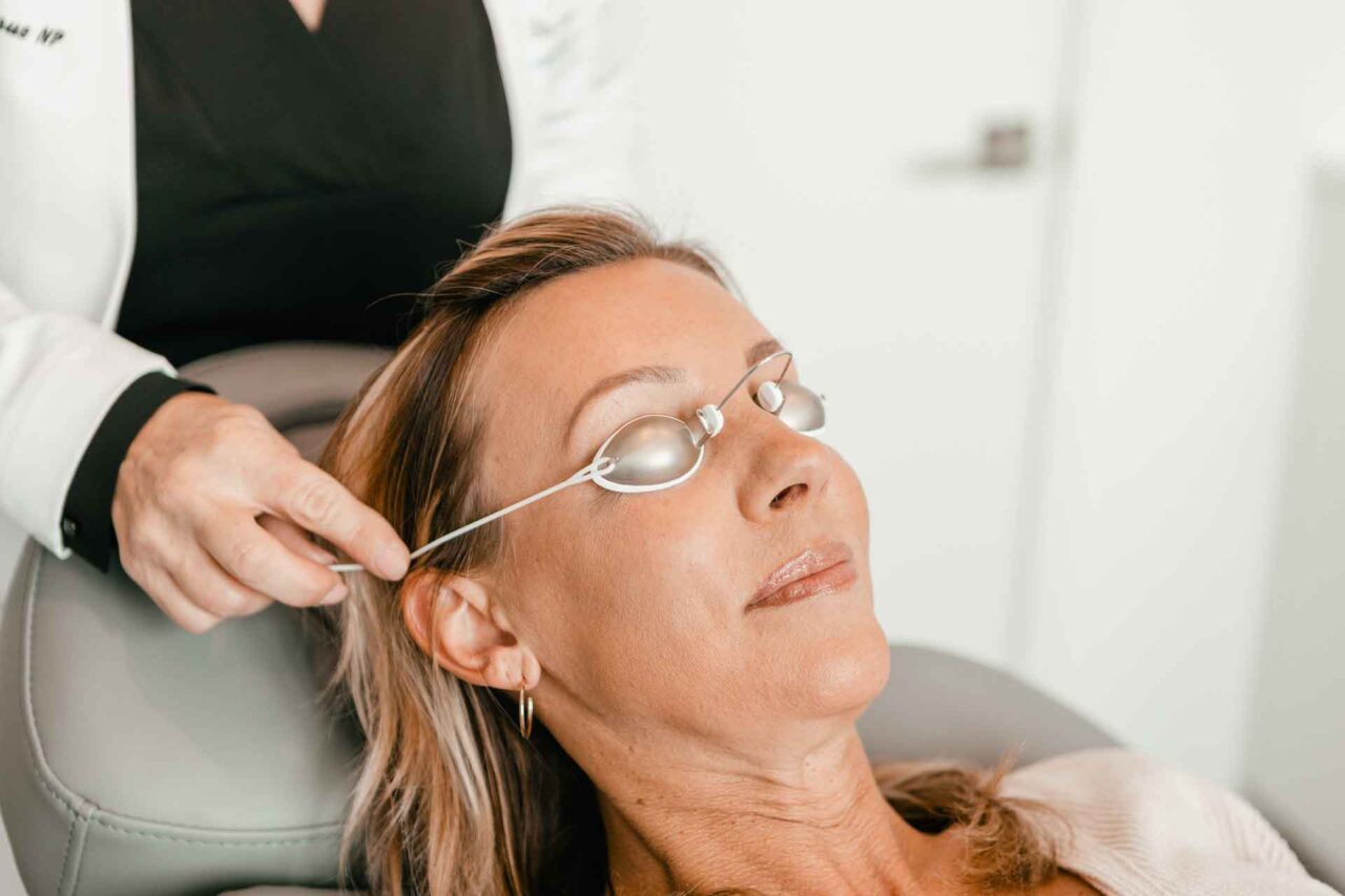 BBCE Patient Goggle for Laser & IPL Protection - Innovative Optics
